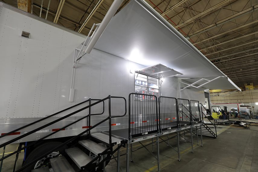 Custom Manufacturing | U.S. Mobile Kitchens
