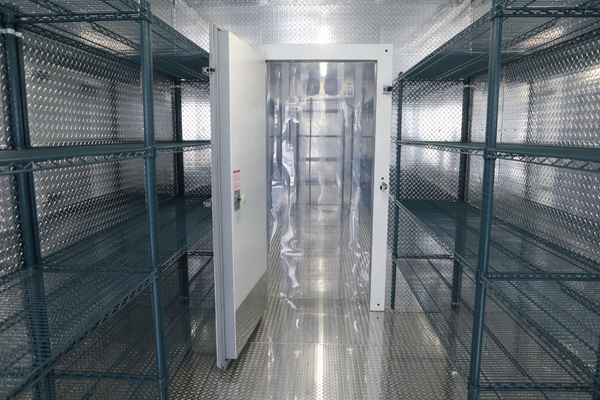 Walk-in Cooler & Dry Storage Combo | U.S. Mobile Kitchens