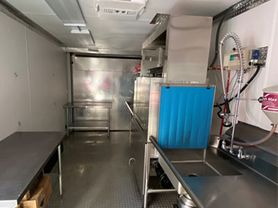 20’ Mobile Kitchen Trailer Product Gallery | U.S. Mobile Kitchens